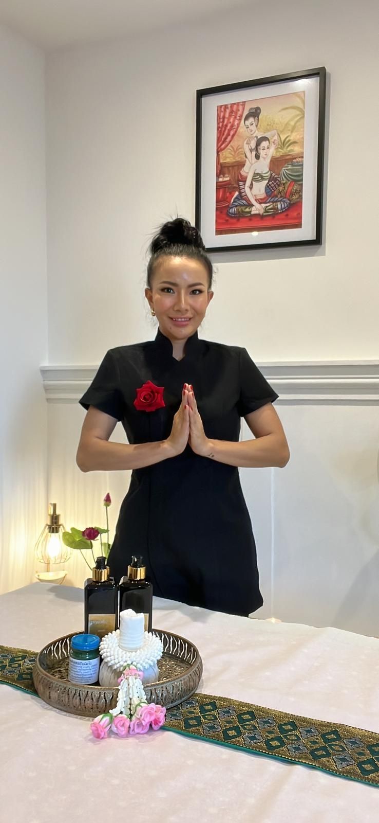 Rose Gold Thai Massage