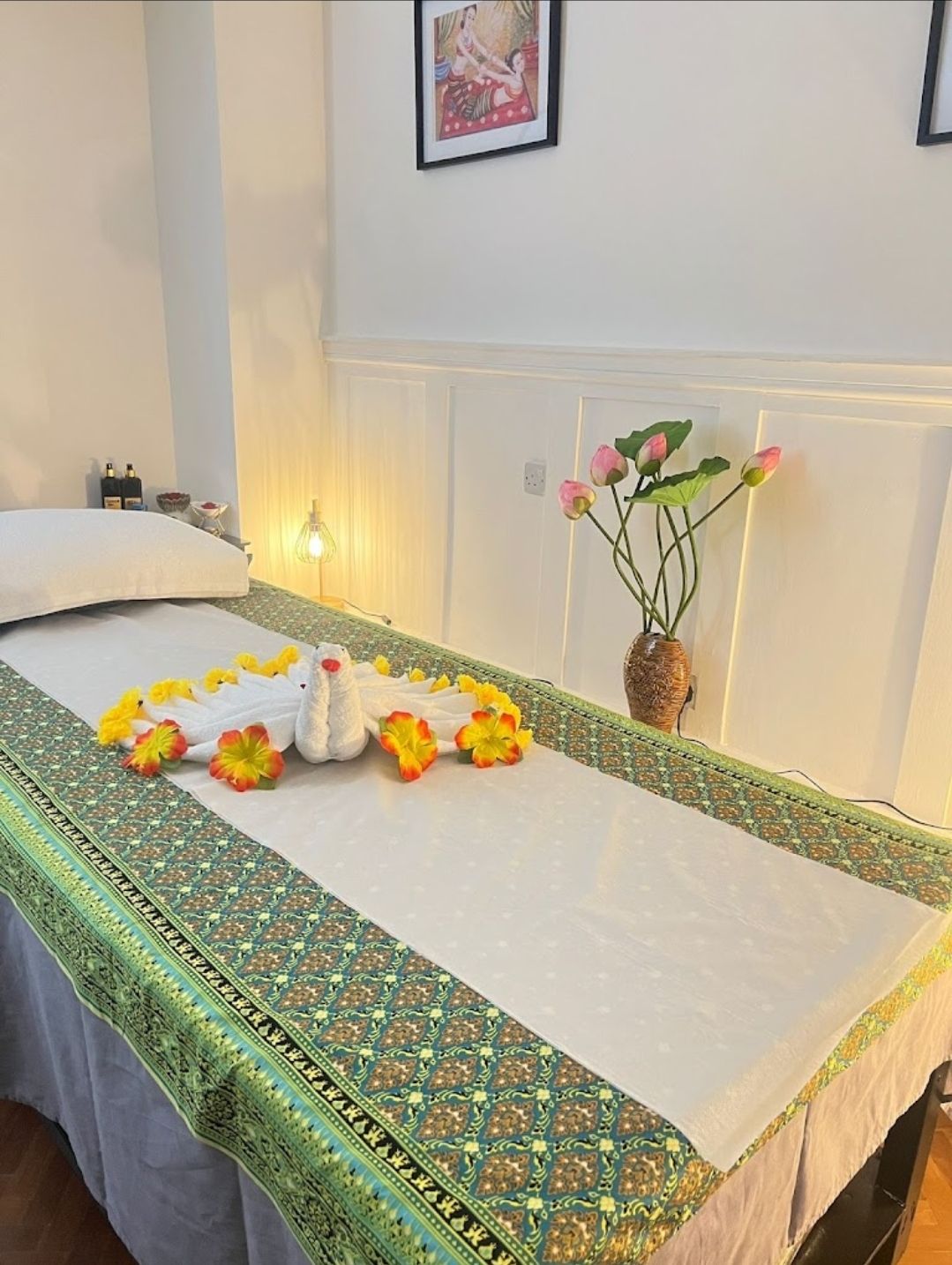 Rose Gold Thai Massage